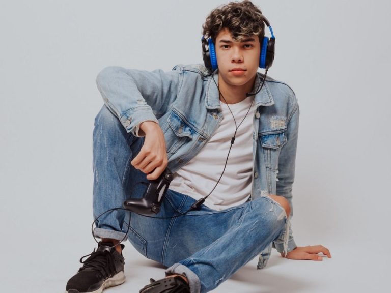 Jayden Croes Biography, Age, Height, Facts, Net Worth - StarsWiki