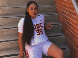 Alissa Pili Biography, Age, Height, Boyfriend, Net Worth - StarsWiki