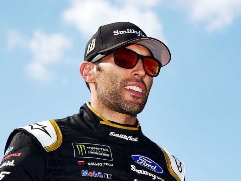 Aric Almirola Biography, Age, Height, Wife, Net Worth - StarsWiki