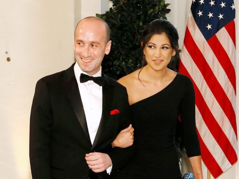 Katie Waldman Biography, Age, Height, Husband, Net Worth - StarsWiki