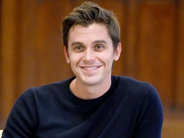 Antoni Porowski Biography, Age, Height, Boyfriend, Net Worth - StarsWiki