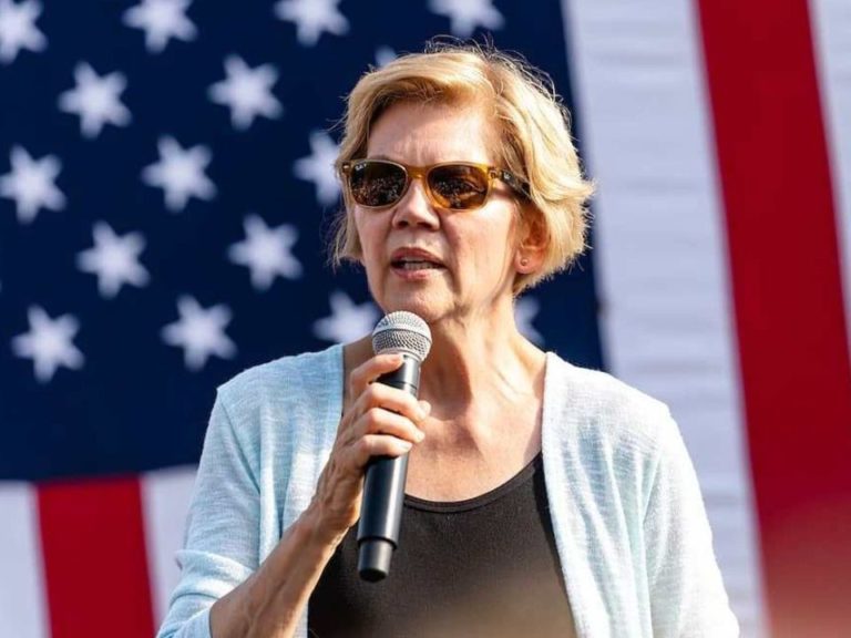 Elizabeth Warren Biography, Age, Height, Husband, Net Worth - StarsWiki