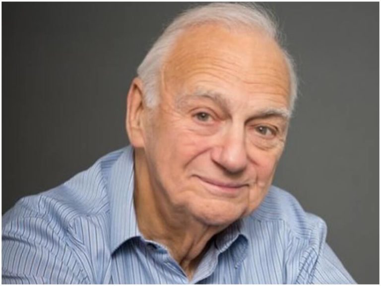 Roy Hudd Biography, Age, Height, Wife, Net Worth, Wiki - StarsWiki