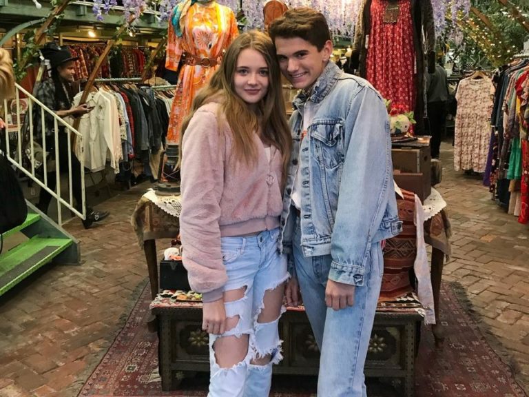 Reylynn Caster Biography, Age, Height, Boyfriend, Net Worth - StarsWiki